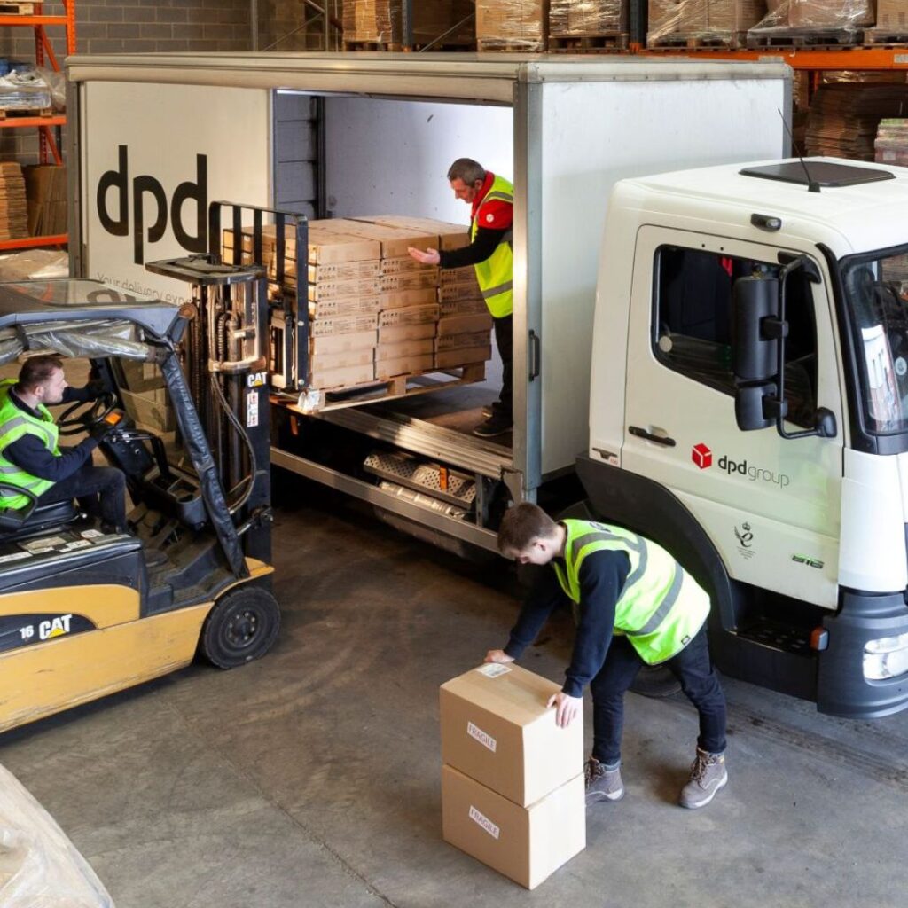 3PL Delivery & Courier Services | People Powered Fulfilment | TFP